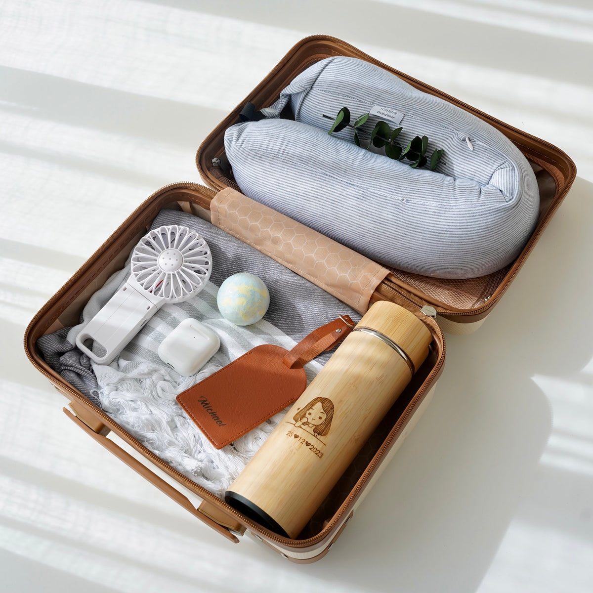 Travel Luggage Gift Set #2 (Bamboo Flask, Beach Mat, Airpods, Fan, Lug ...